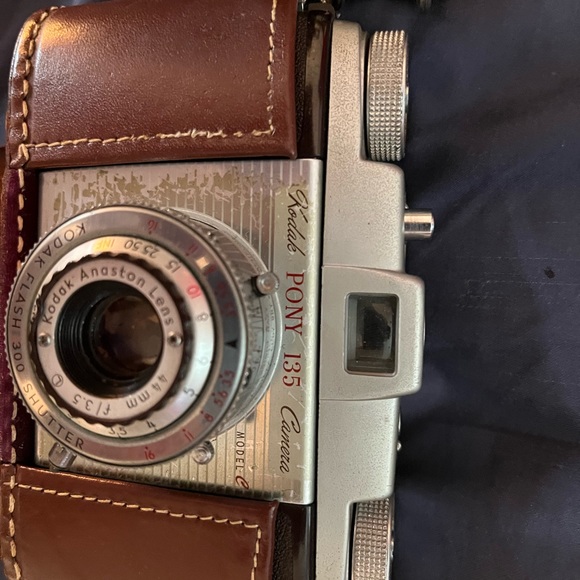 Kodak | Cameras, Photo & Video | Pair Of Vintage Kodak Cameras Used In ...